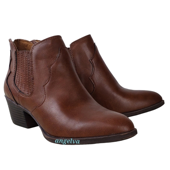 Sofft | Shoes | New Eurosoft Sofft Adalene Block Heel Zip Western ...